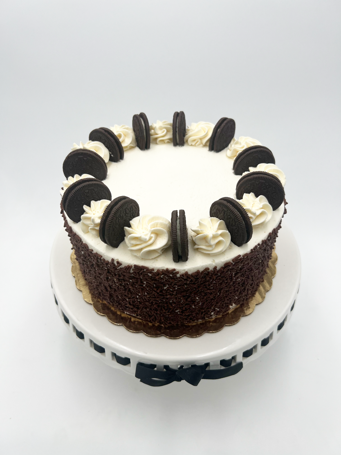 OREO Cookie Cake – Layers Sensational Cakes